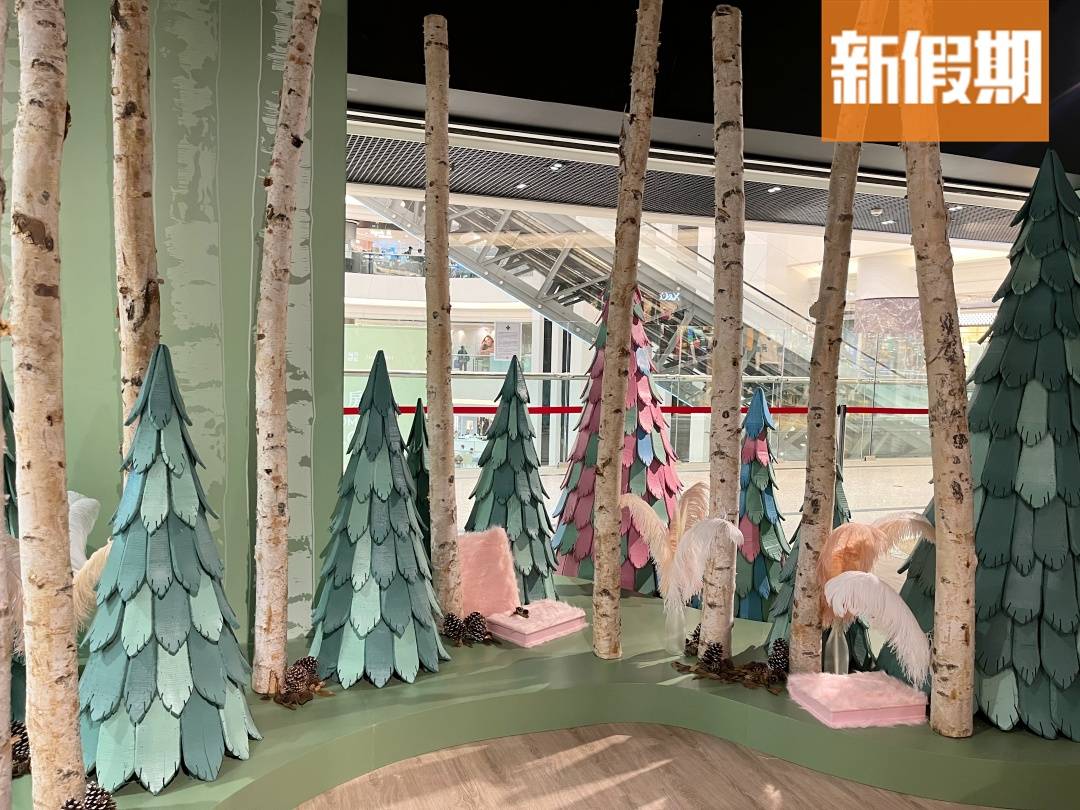 銅鑼灣聖誕2022｜Serrini時代廣場綠色聖誕＋6米高巨型北歐木屋
