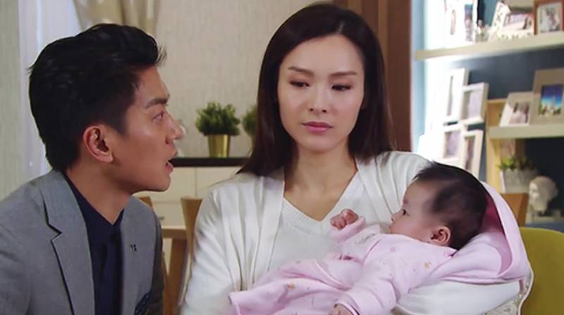 港媽手抱2歲BB入迪士尼玩彈弓狗被拒 大呻員工不近人情｜玩樂熱話 | 熱話 | 新假期